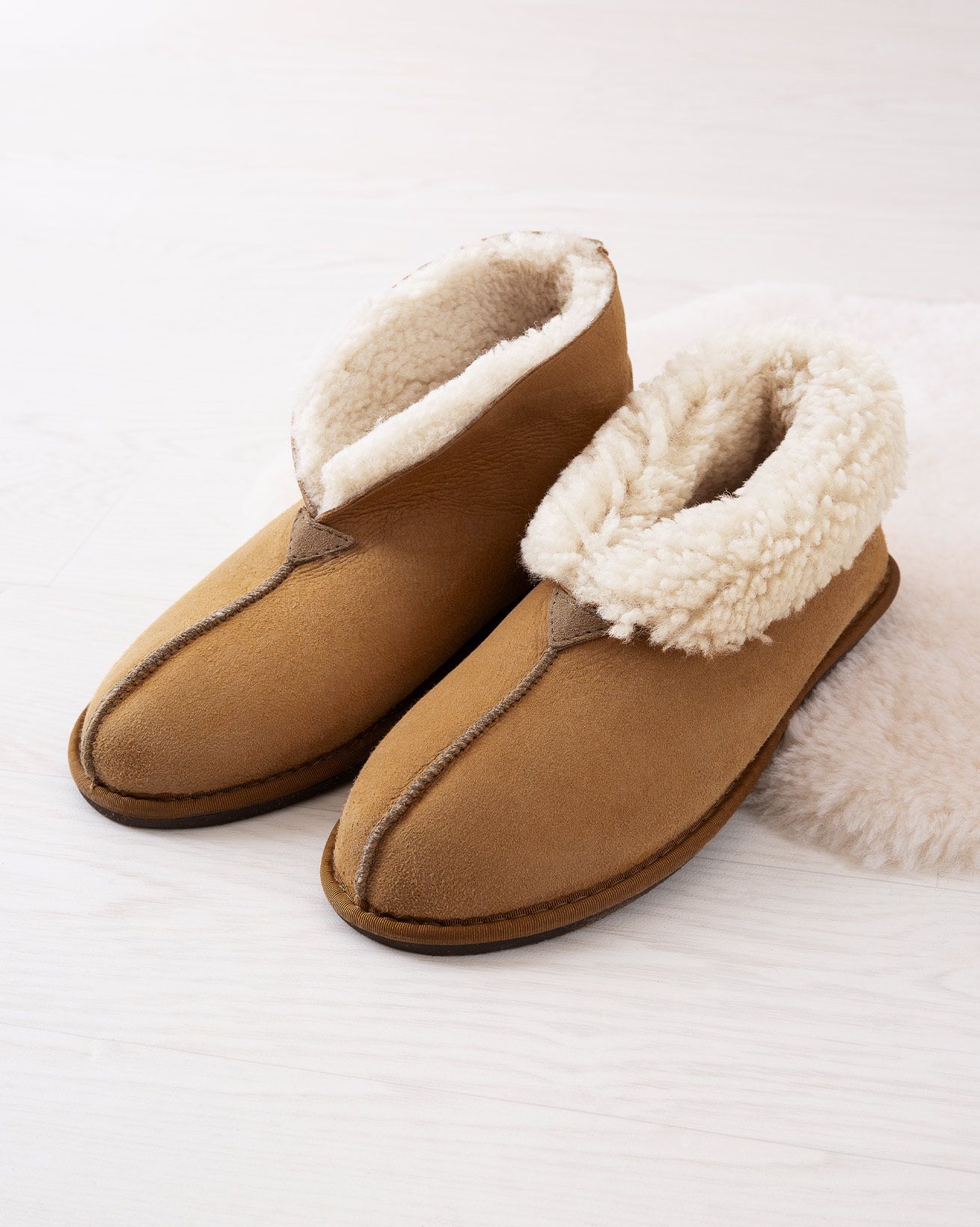 Men's Sheepskin Bootee Slippers